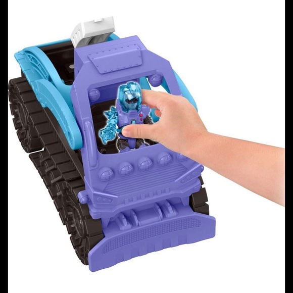 Fisher-Price | Toys | Dc Super Friends Imaginext Mr Freeze Snow Cat ...